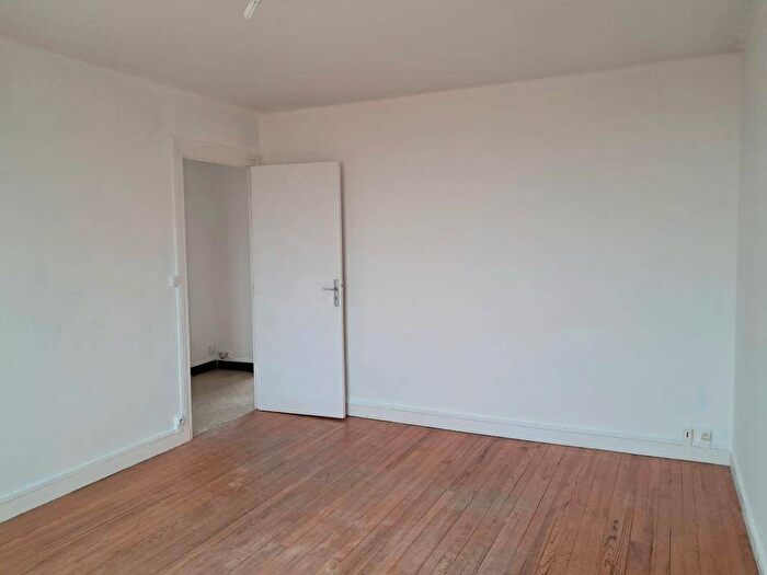 Appartement à louer - Solaize - 4 pièces - 3 chambres