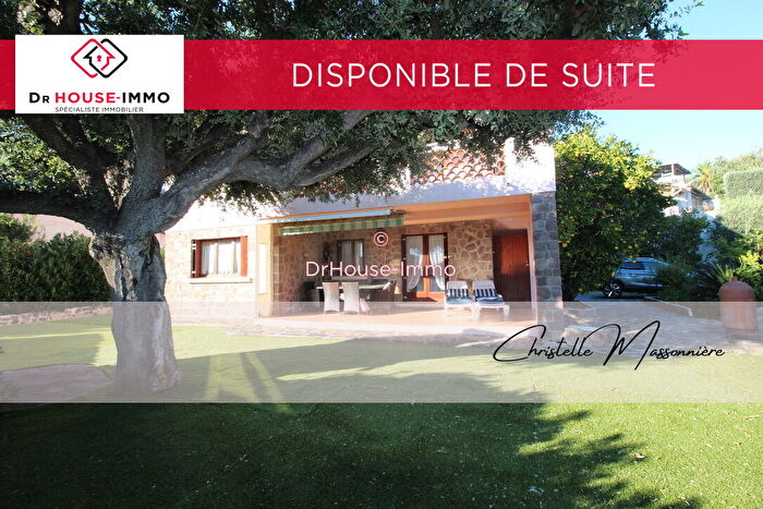 Maison à vendre - Cavalaire-sur-Mer, Castillane, Vivards, Roseraie, Rigaud, Cros de Mouton - 5 pièces - 4 chambres