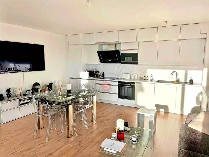 Appartement à vendre - Villemomble, Les Coquetiers - 3 pièces - 2 chambres