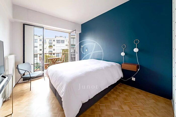 Appartement à louer - Parc dOrléans, Neuilly-sur-Seine - 2 pièces - 1 chambre