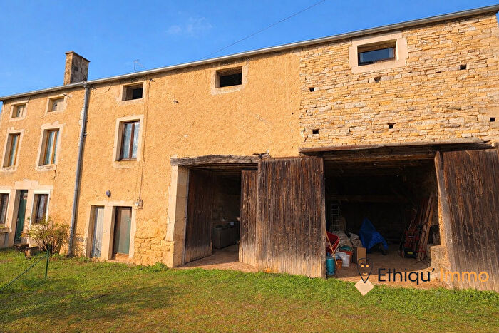 Maison 4 pièces à vendre - Cour-l'Évêque