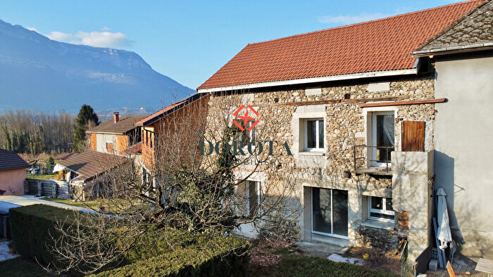 Maison à vendre - Pontcharra - 4 pièces - 4 chambres