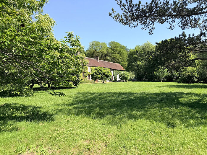 Maison 9 pièces à vendre à Grandchamp