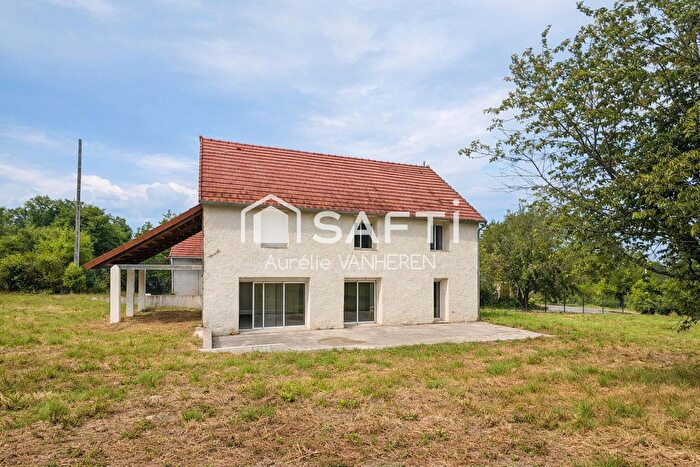 Maison 5 pièces à Saint-Amand-en-Puisaye, à vendre