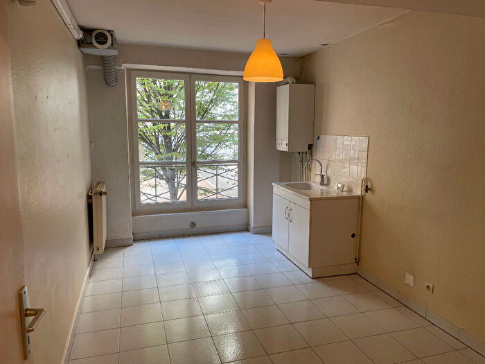 Appartement 2 pièces à louer - Lyon 1er, Bas des Pentes, Presquîle