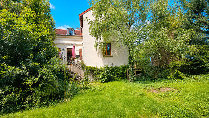 Neuilly-Plaisance, Eglise, Gare : Maison 4 pièces à vendre