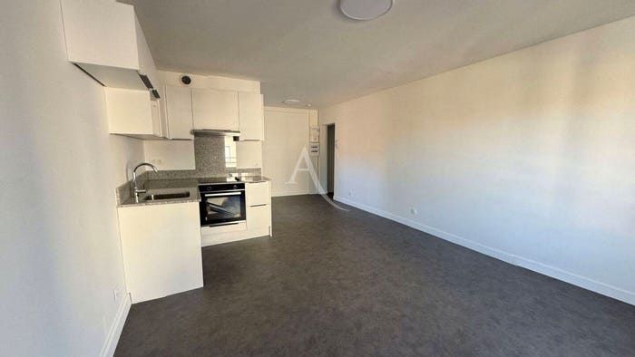 Poirier-Marlé, Morangis : Appartement 1 pièce à louer