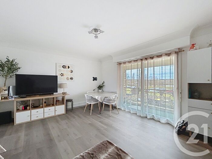 Maison à louer - Saint-Michel - 3 pièces - 2 chambres