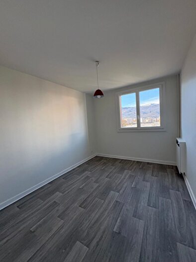 Appartement à louer - Grenoble, Alliés, Alpins - 4 pièces - 3 chambres