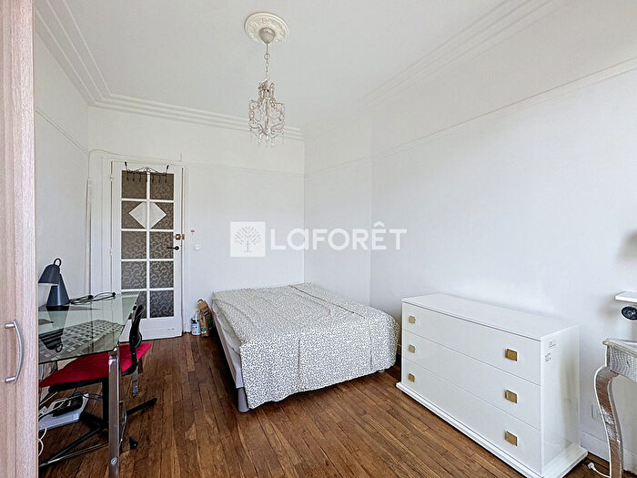 Appartement 3 pièces à louer - Courbevoie, Bécon