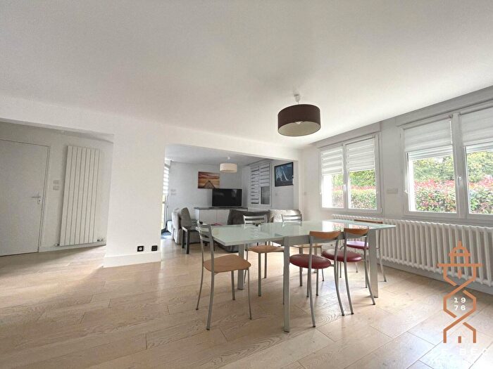 Maison à louer - Vannes - 4 pièces - 3 chambres