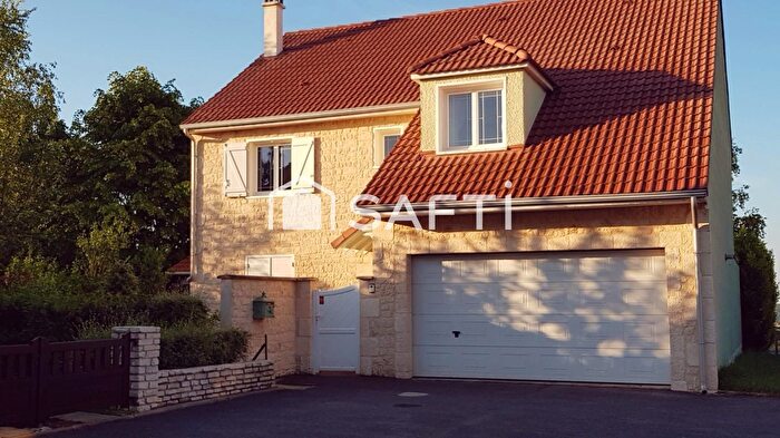 Maison à vendre - La Ferté-Alais - 7 pièces - 4 chambres