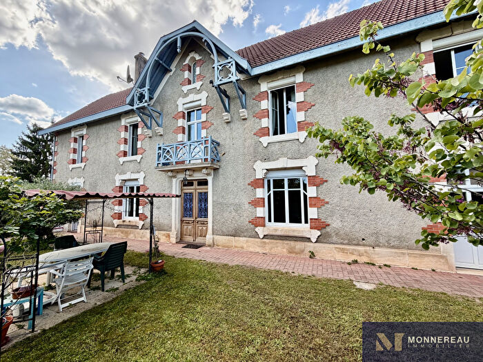 Maison 12 pièces à vendre - Mosnac