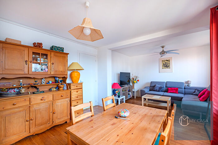 Appartement à vendre - Villeurbanne, Ferrandière, Maisons Neuves - 3 pièces - 2 chambres