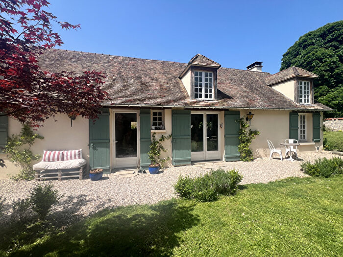 Houdan : Maison 7 pièces à vendre