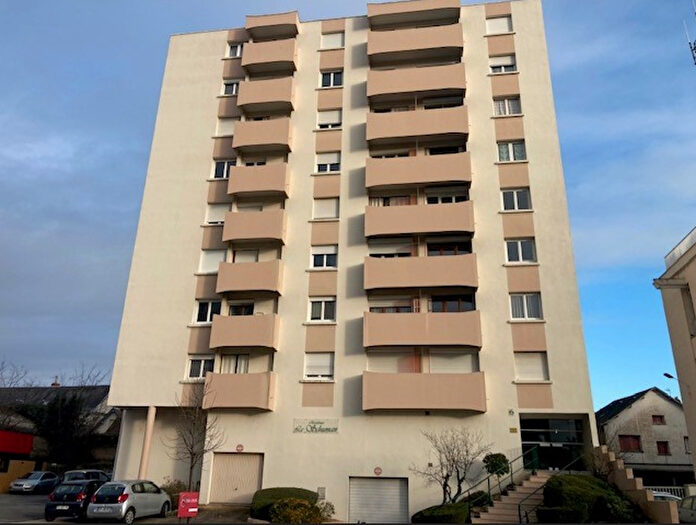 Châtellerault, Centre-ville : Appartement 3 pièces à vendre