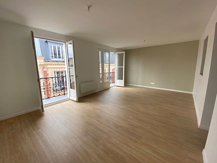 Appartement 4 pièces à louer à Deroulede-Leclerc-Albert, Bois-Colombes