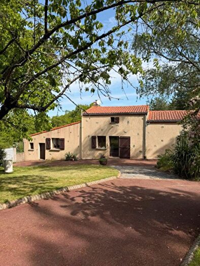 Maison 5 pièces à vendre à La Chapelle-Basse-Mer