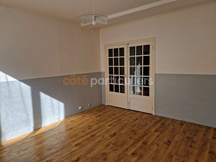 Appartement à louer - Centre Ville, Montargis - 2 pièces - 1 chambre