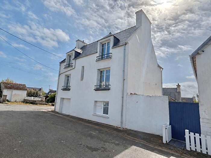 Maison à vendre - Plouhinec - 6 pièces - 4 chambres