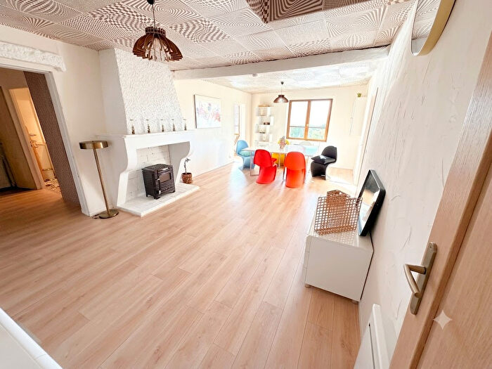 Vernéville : Appartement 4 pièces à vendre