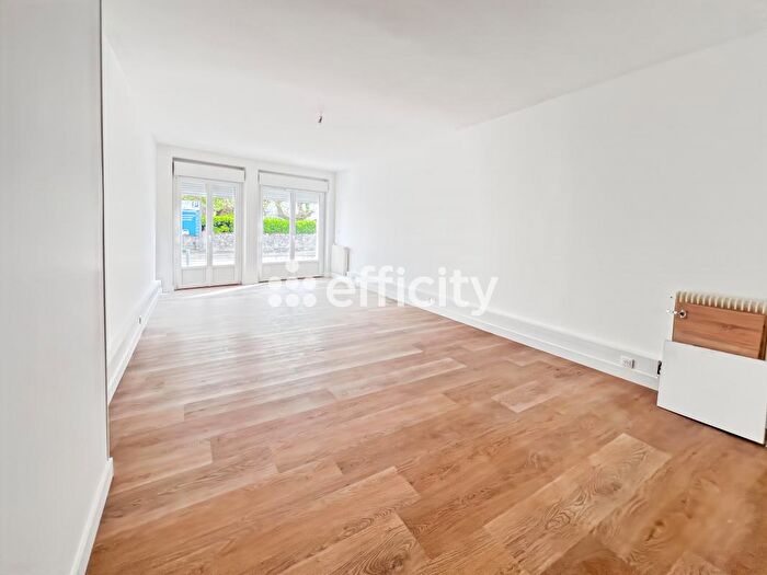 Appartement à vendre - Gujan-Mestras, Centre-ville - 3 pièces - 2 chambres