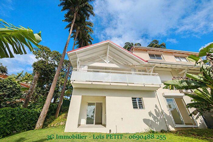 Maison à louer - Petit-Bourg - 7 pièces - 5 chambres