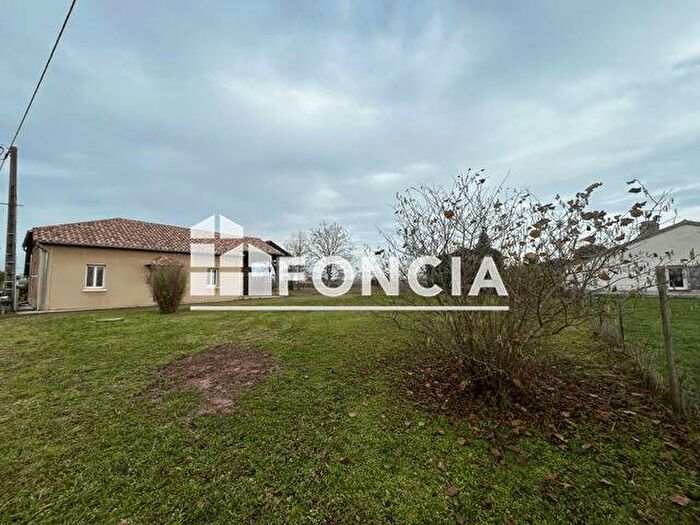 Maison à louer - Sud Ouest, Moissac - 5 pièces - 4 chambres