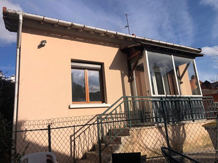 Maison à louer - La Plaine, Montesson - 2 pièces - 1 chambre