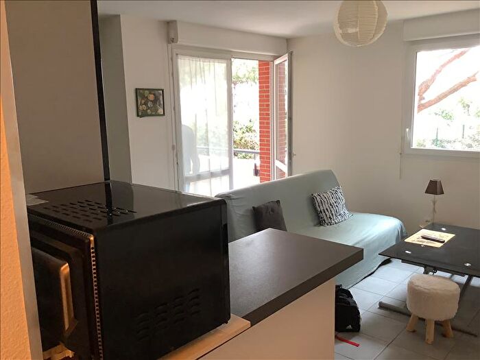 Seilh : Appartement 2 pièces à louer