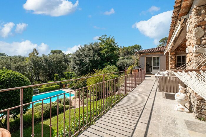 Maison à vendre - Biot - 6 pièces - 5 chambres