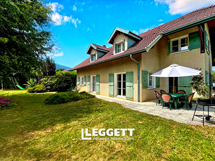Maison 7 pièces à Saint-Jorioz, à vendre