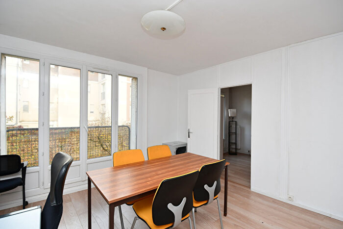 Chatou, Ouest : Appartement 2 pièces à vendre