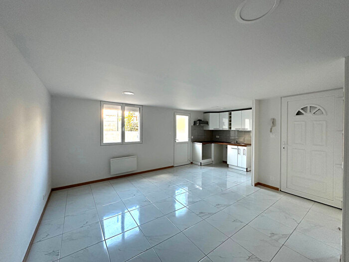 Appartement à louer - Alzonne - 1 pièce