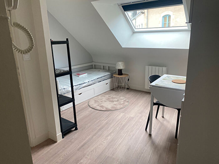 Appartement à louer - Vannes, Centre-ville, Le Port - 1 pièce