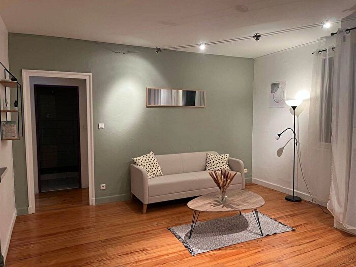 Appartement à louer - Saint-Étienne - 3 pièces - 2 chambres