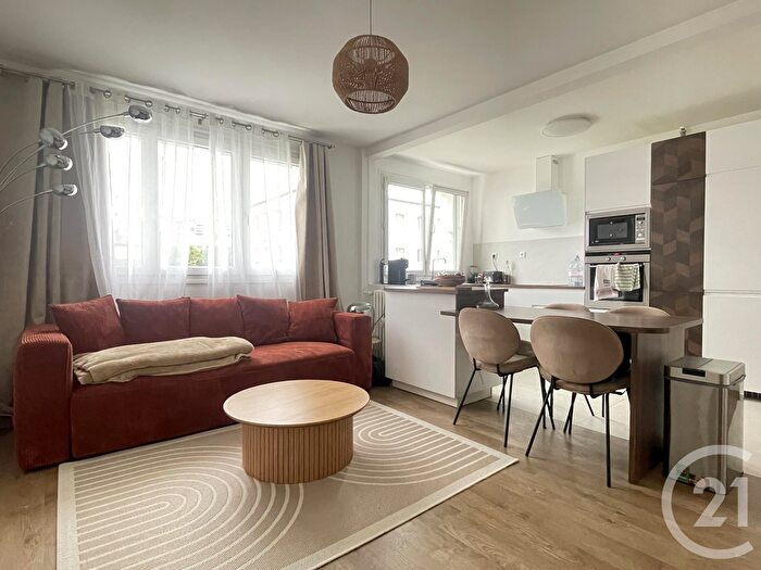 Appartement à louer - Louveciennes - 3 pièces - 2 chambres