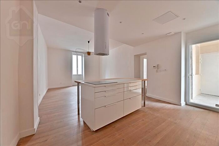 Appartement 4 pièces à louer à Nîmes, Jean Jaurès