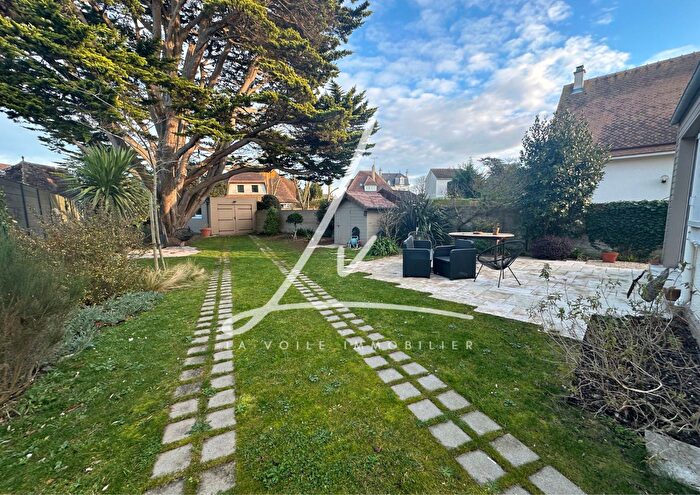 Maison à vendre - Ouistreham - 5 pièces - 3 chambres