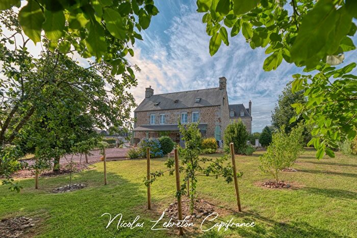 Maison 6 pièces à vendre à Larchamp