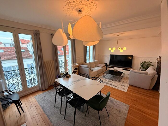 Appartement 5 pièces à Saint-Ouen, Centre-ville, à vendre