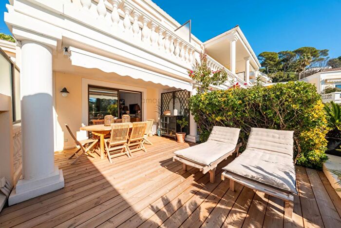 Appartement à vendre - Cannes, Prado, République - 3 pièces - 2 chambres