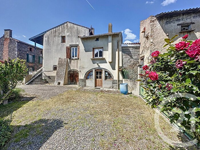 Maison à vendre - Saint-Bonnet-près-Riom - 11 pièces - 3 chambres