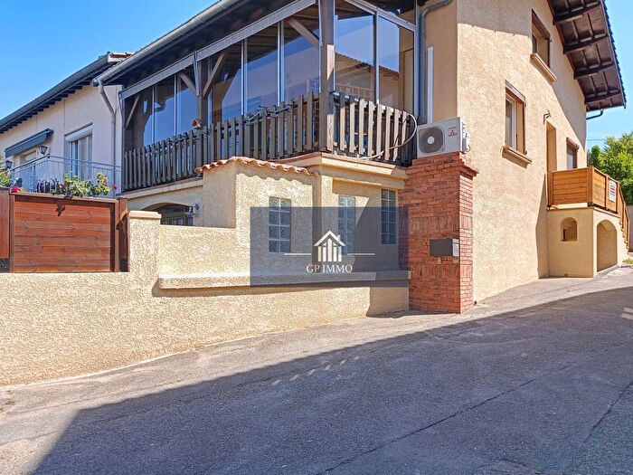 Maison 7 pièces à vendre - Saint-Clair-du-Rhône