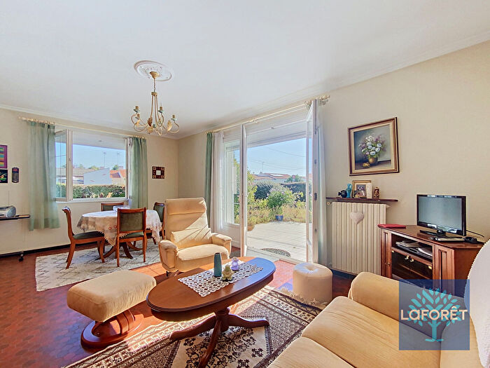 Maison 4 pièces à Challans, Saint Dominique, Route des Sables d'Olonne, à vendre