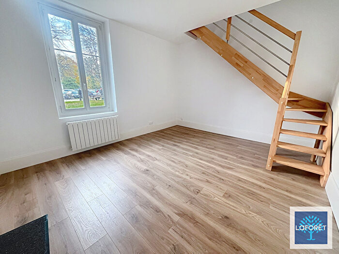 Appartement à louer - Dijon, Colombière, Parc Chevreul - 2 pièces - 1 chambre