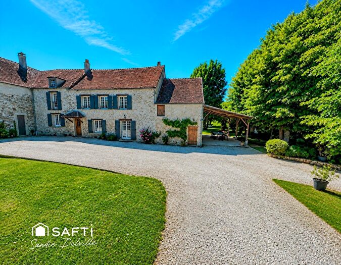 Maison 6 pièces à Coutevroult, à vendre
