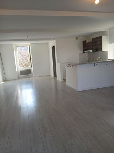 Appartement à louer - Néoules - 3 pièces - 2 chambres