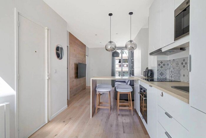 Appartement à louer - Silly-Gallieni, Boulogne-Billancourt - 2 pièces - 1 chambre