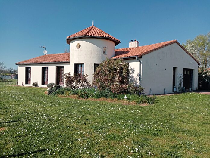 Maison à vendre - Saint-Martin-de-Mâcon - 7 pièces - 3 chambres